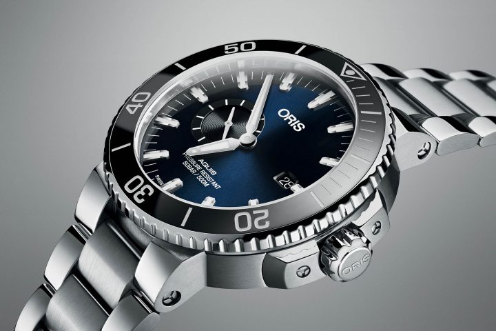 First Look: The Oris Aquis Date Yangtze Jiangtun Limited Edition