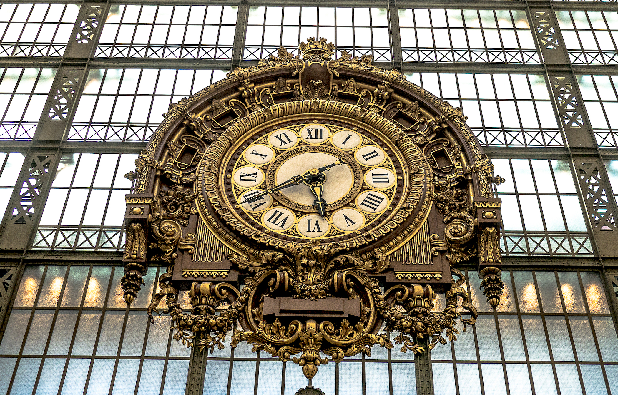 Why Do Clocks and Watches Use the Roman Numeral IIII instead of IV?