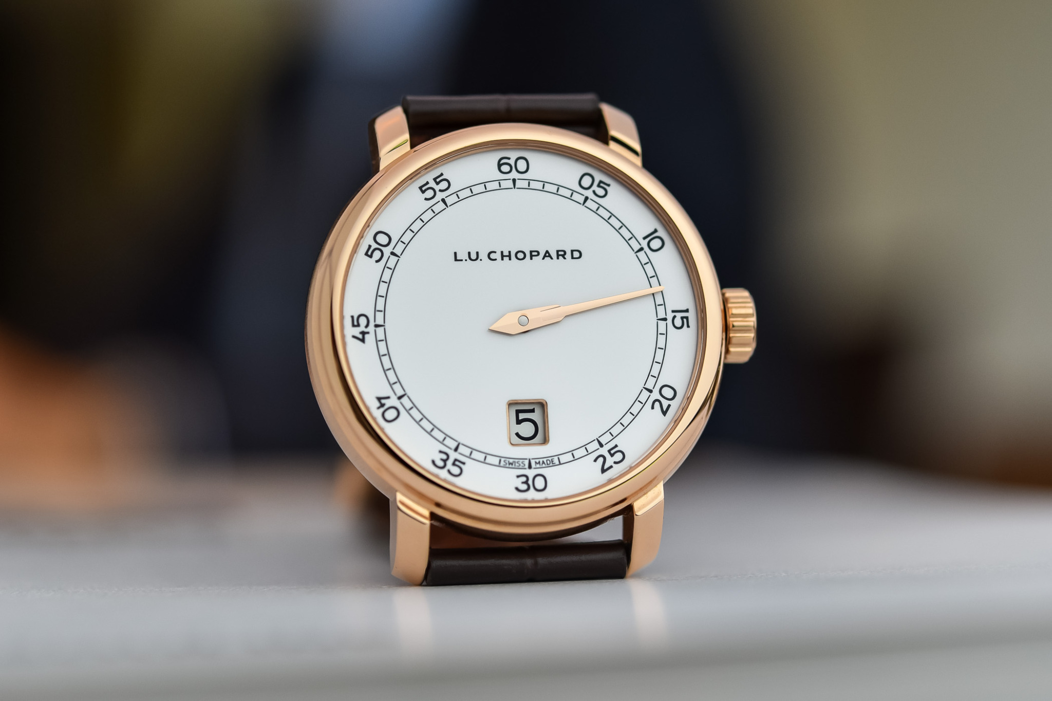 Buying Guide: A Collection Of 6 Tantalizing Jumping Hour Watches