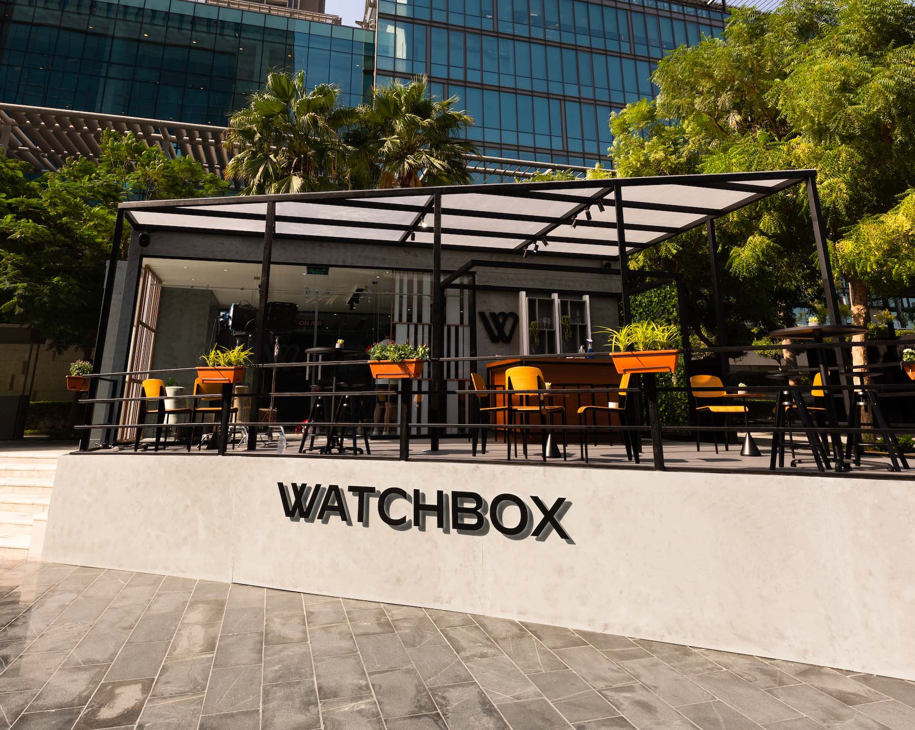 Interview Justin Reis CEO WatchBox, on Preowned Luxury Watch Market