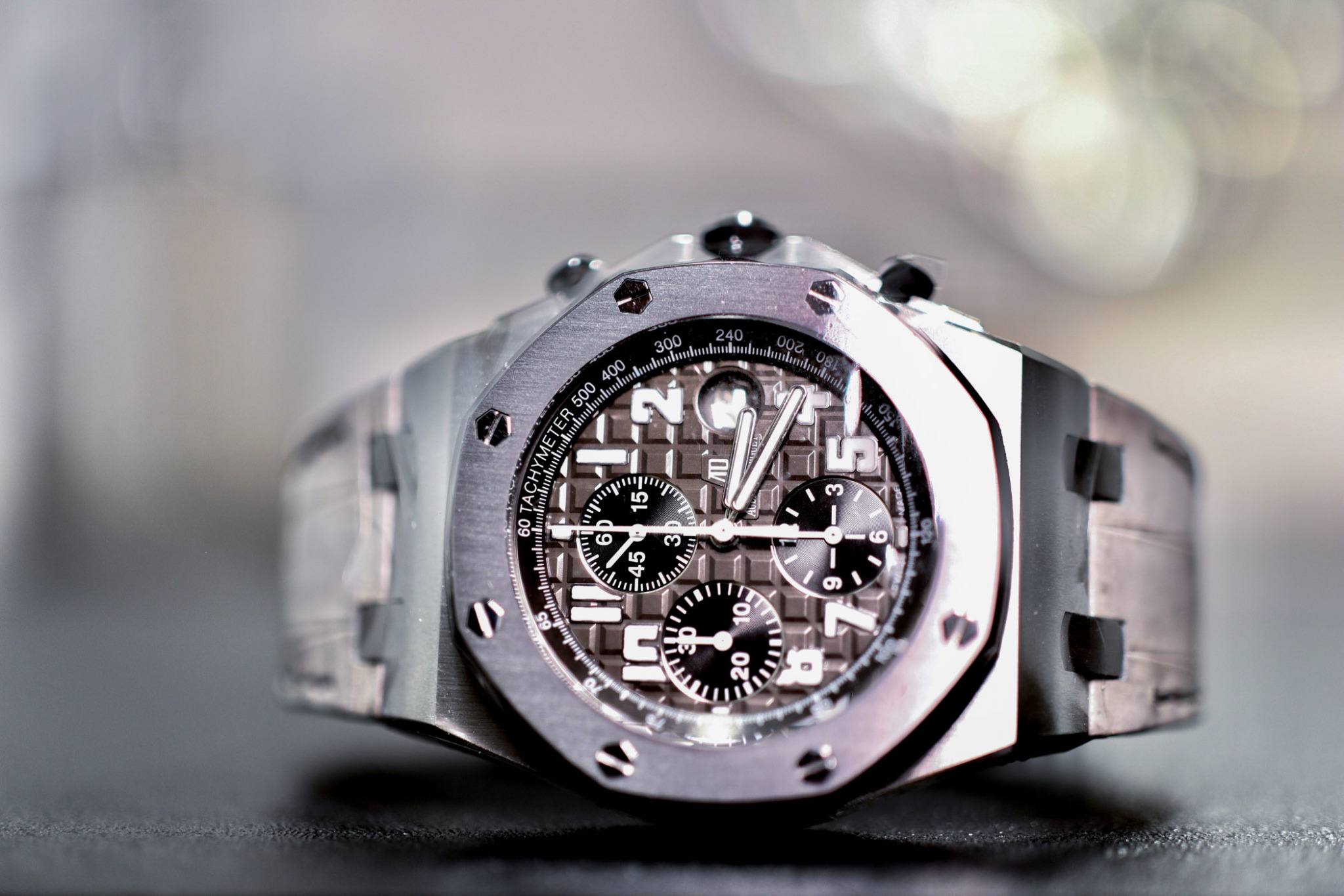 Collector's Series - HighendTime's AP RO Offshore Sincere Tantalum Edition