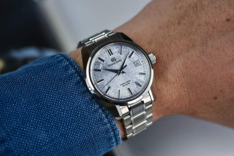 Hands-On Grand Seiko 44GS Hi-Beat Ice Blue SLGH013 (Specs, Price)