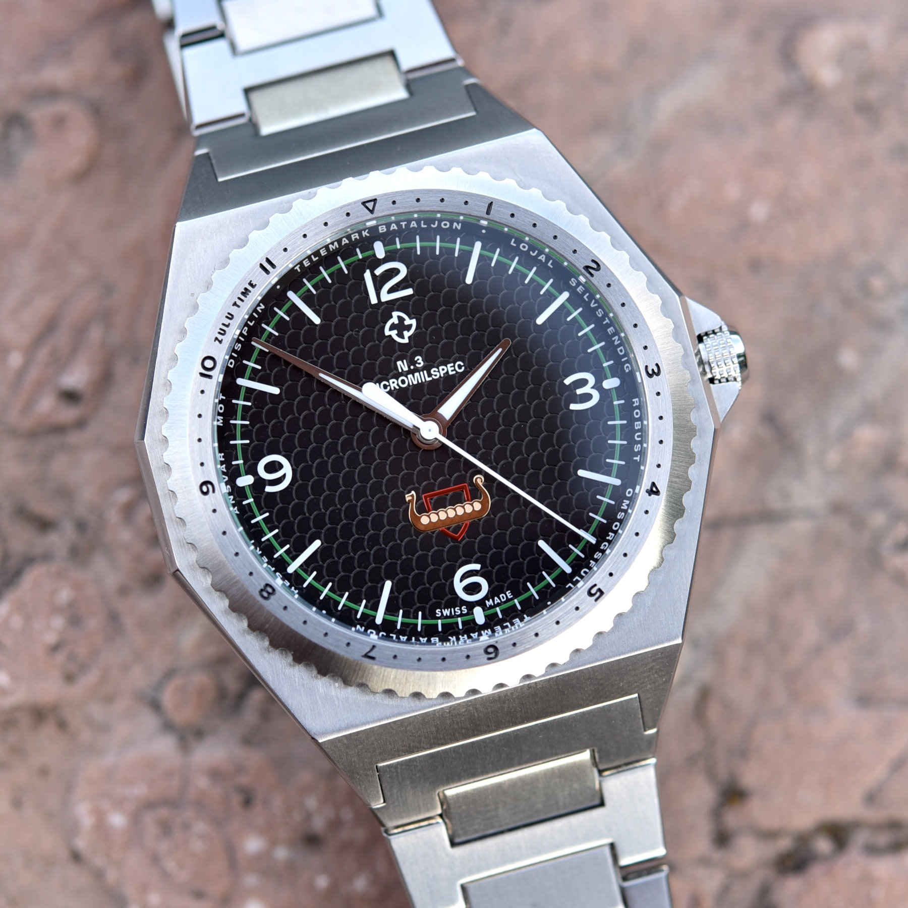 Hands-on - Getting to code with the Micromilspec TMBN watch