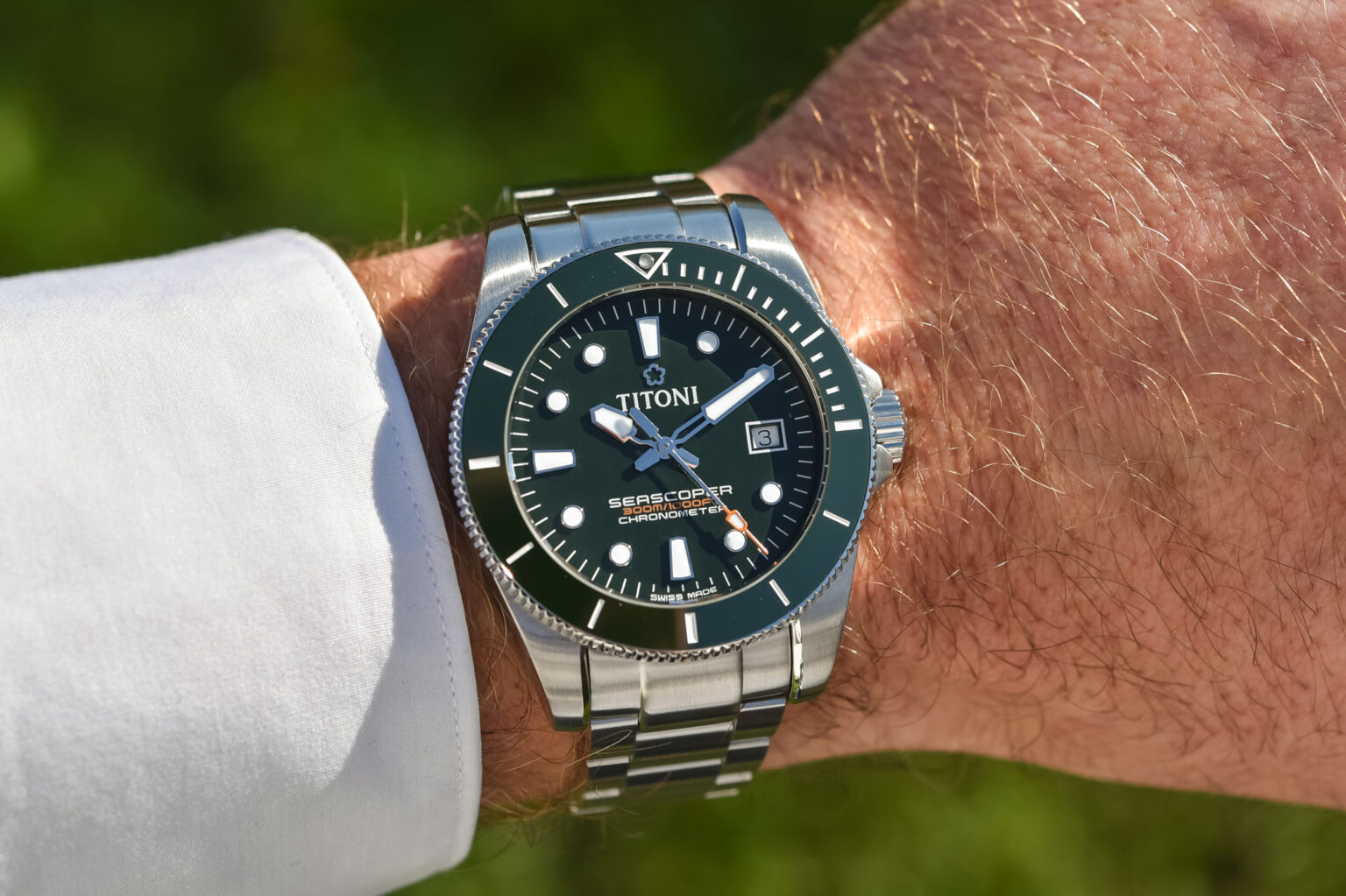 Hands-On - Titoni Seascoper 300 Chronometer Dive Watch (Price)