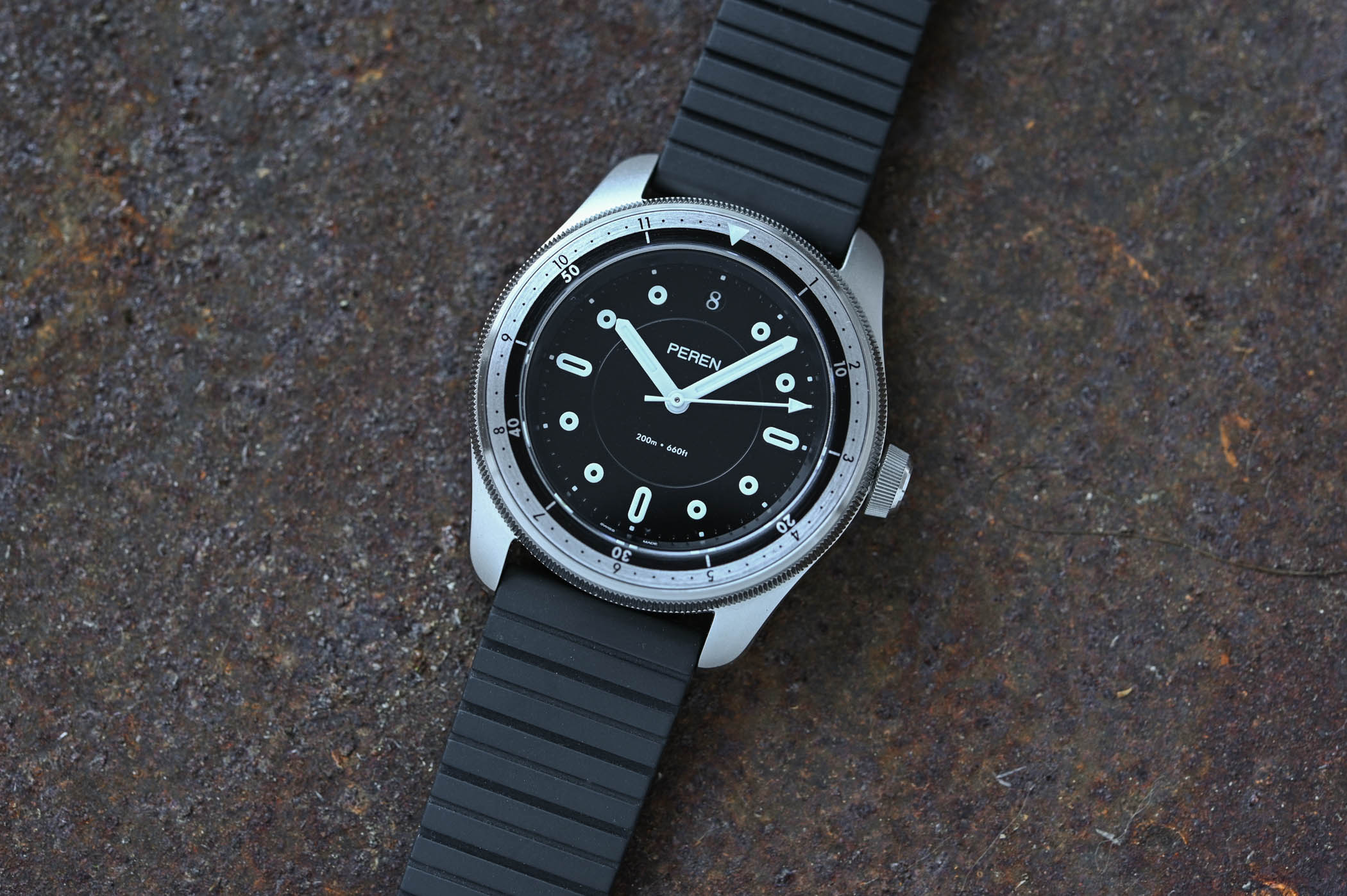 Hands-On: The Accessible Peren Regia Automatic 39 Diver