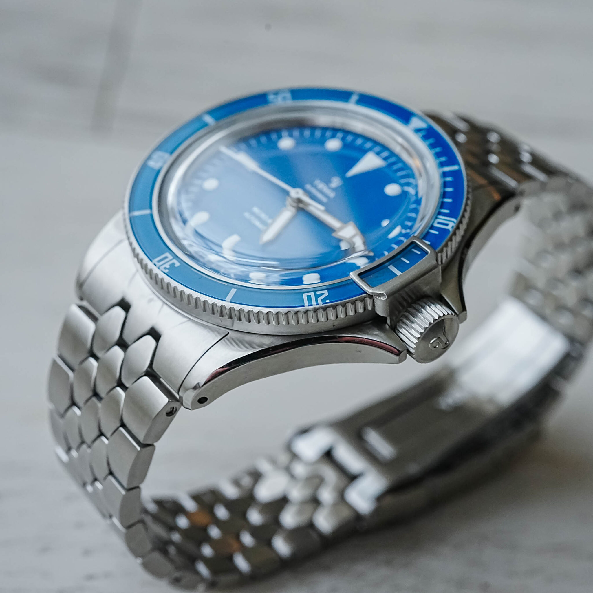 First Look: The Yema Superman Slim CMM.20 with Micro-Rotor Calibre