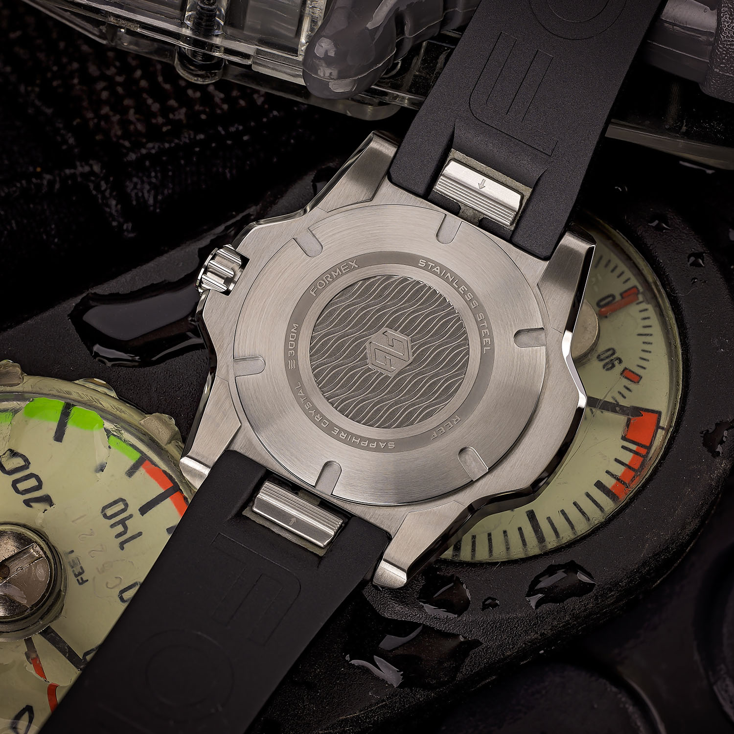 Introducing: Formex Reef 39.5mm Bahama Blue Automatic COSC