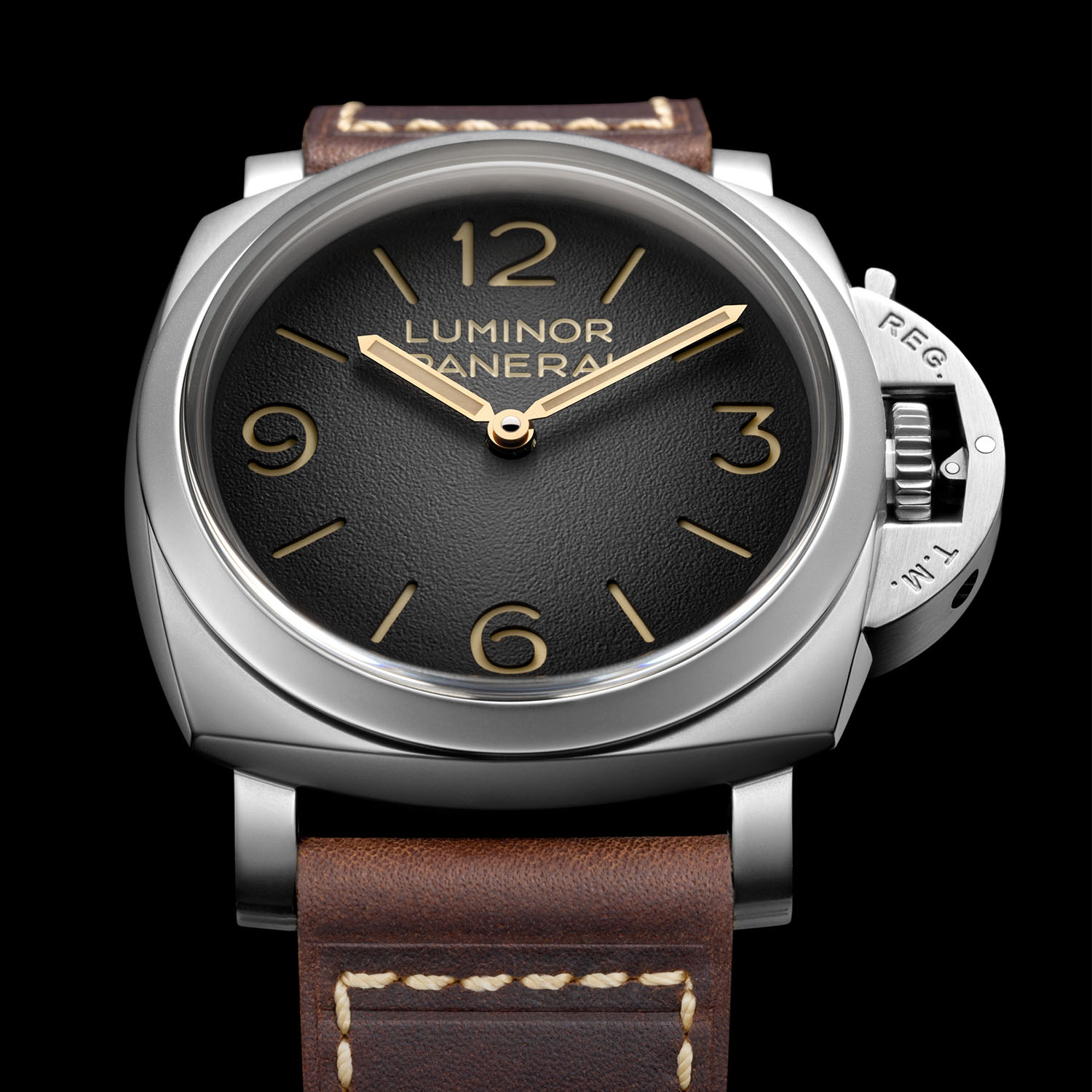 Introducing: The New 47mm Panerai Luminor Tre Giorni PAM01628