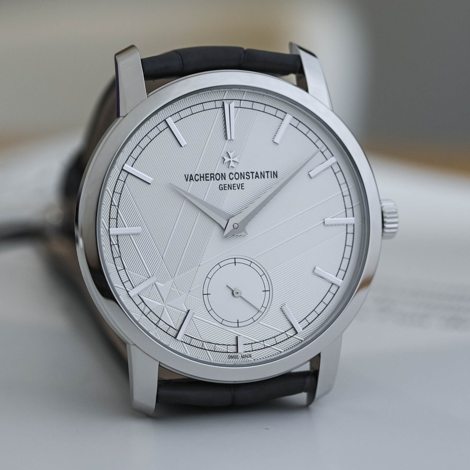 First Look: The Vacheron Constantin Traditionnelle and Patrimony 270th ...