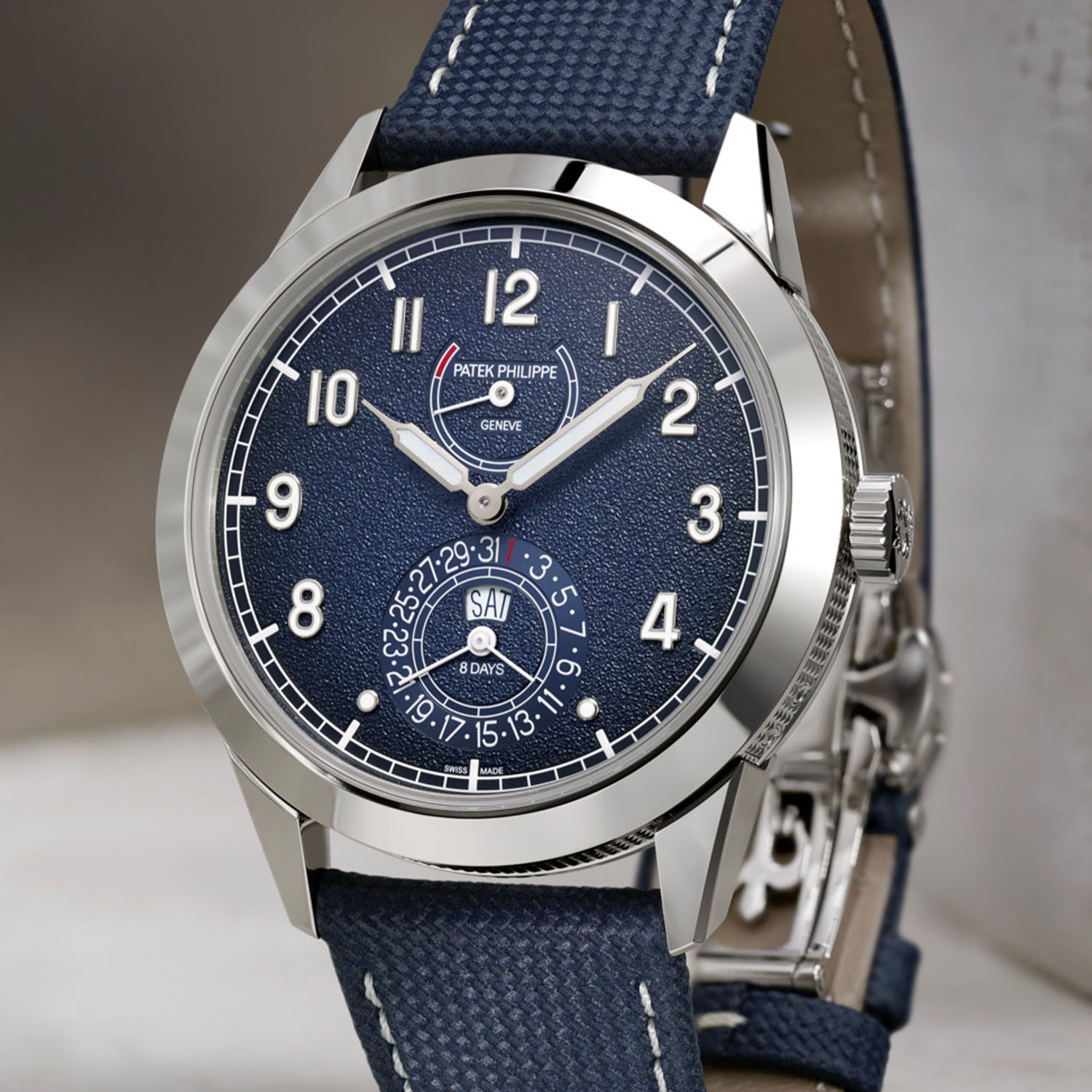Introducing: The new Patek Philippe Calatrava 8 Day 5328G