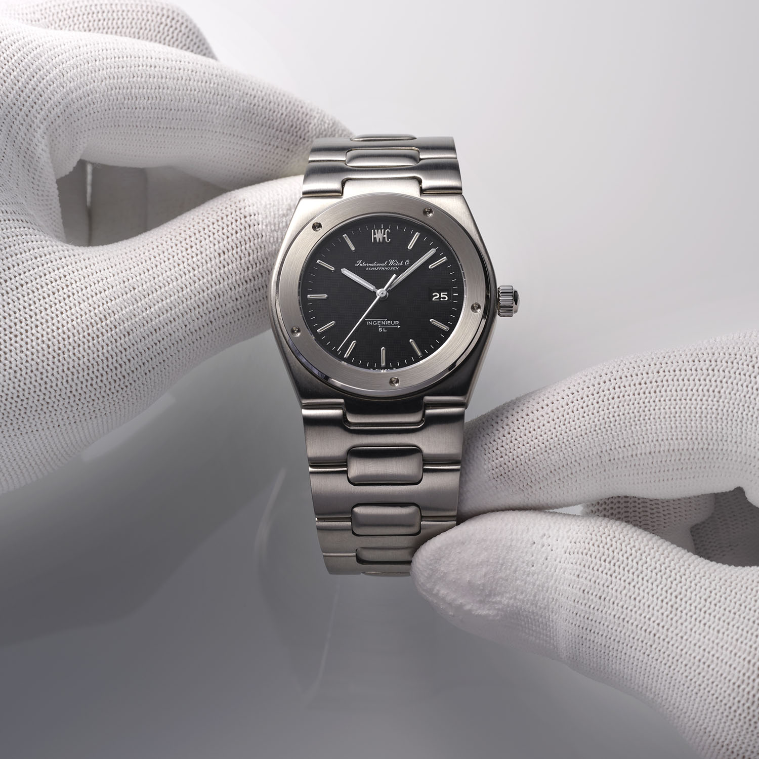 News: IWC Launches Curated: Restored & Certified Vintage Watches ...