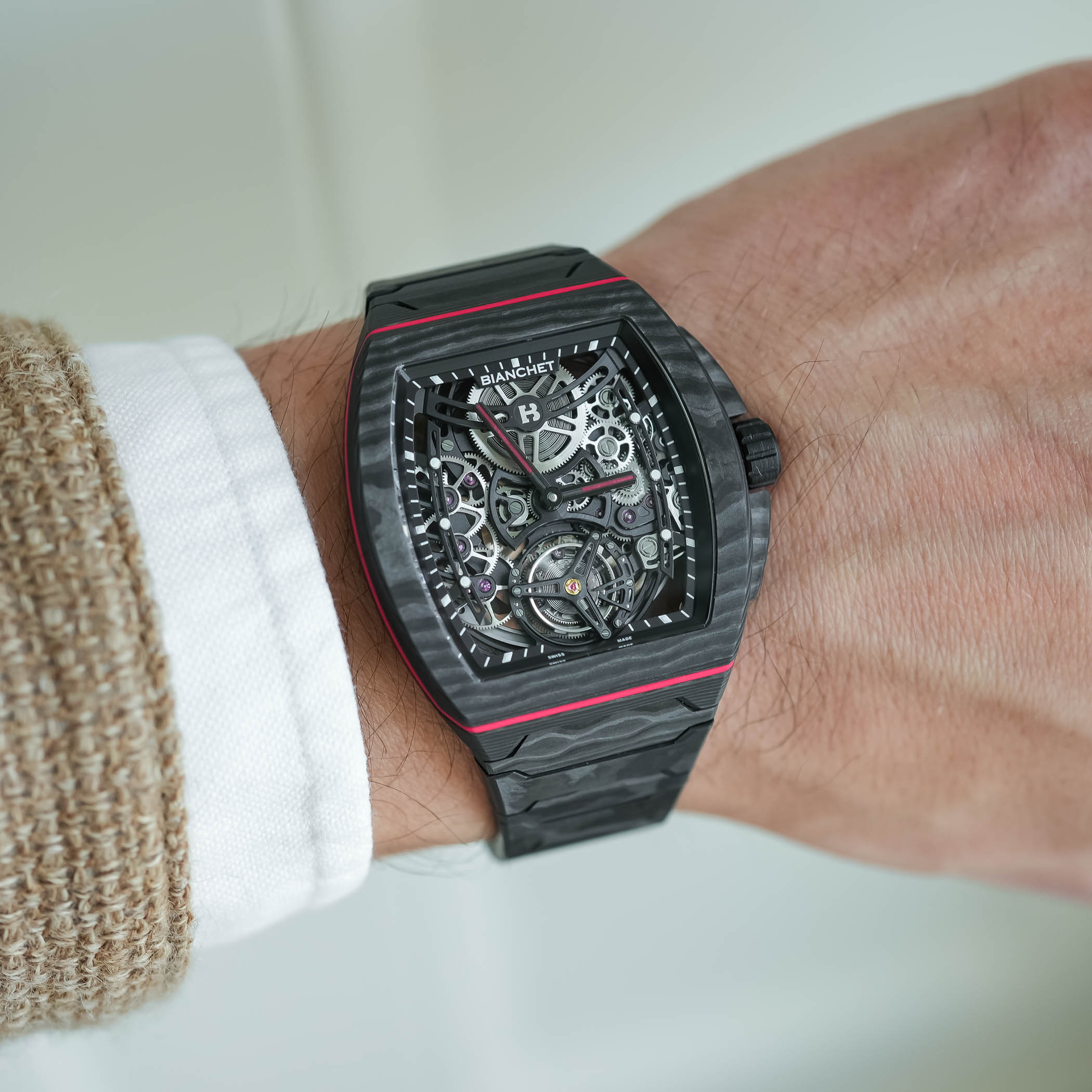 Featherweigth Champions, 5 Of The Best Carbon Fibre Watches On The Market