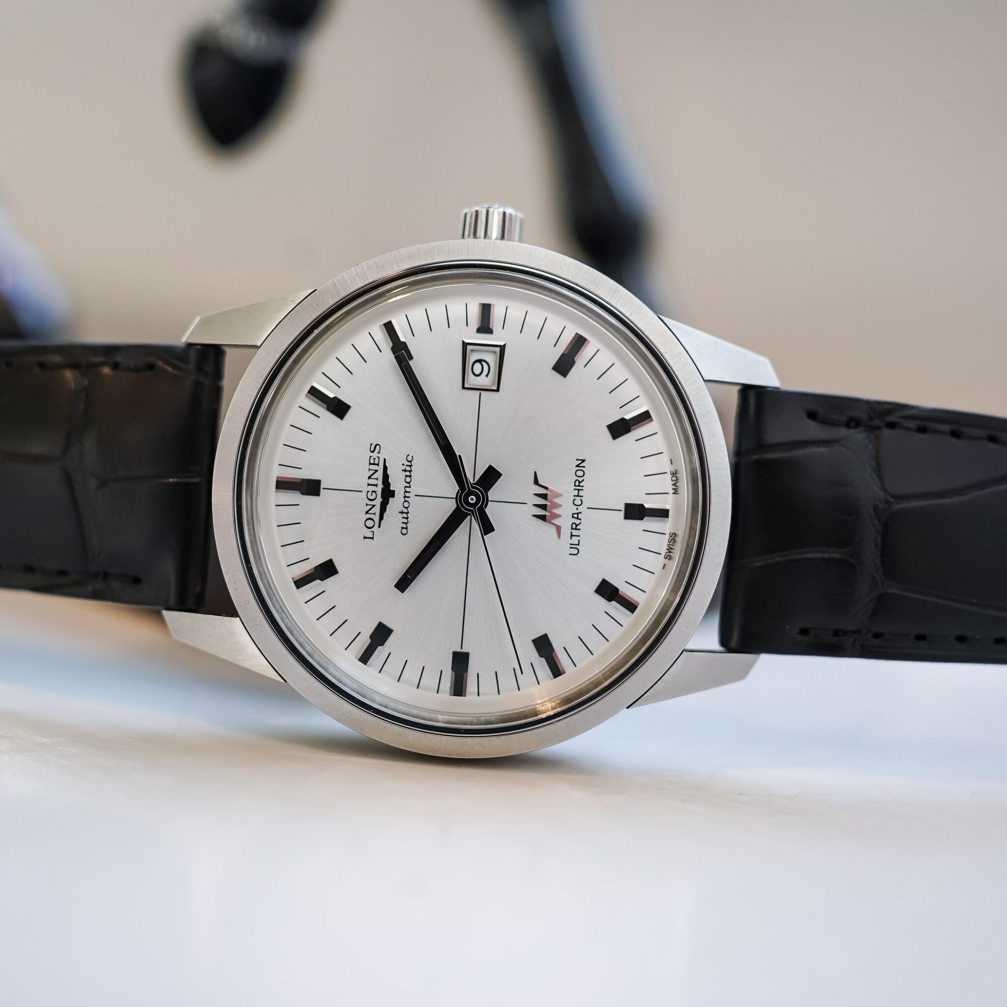 First Look: The new Longines Ultra-Chron Classic Brings Back a 1967 ...