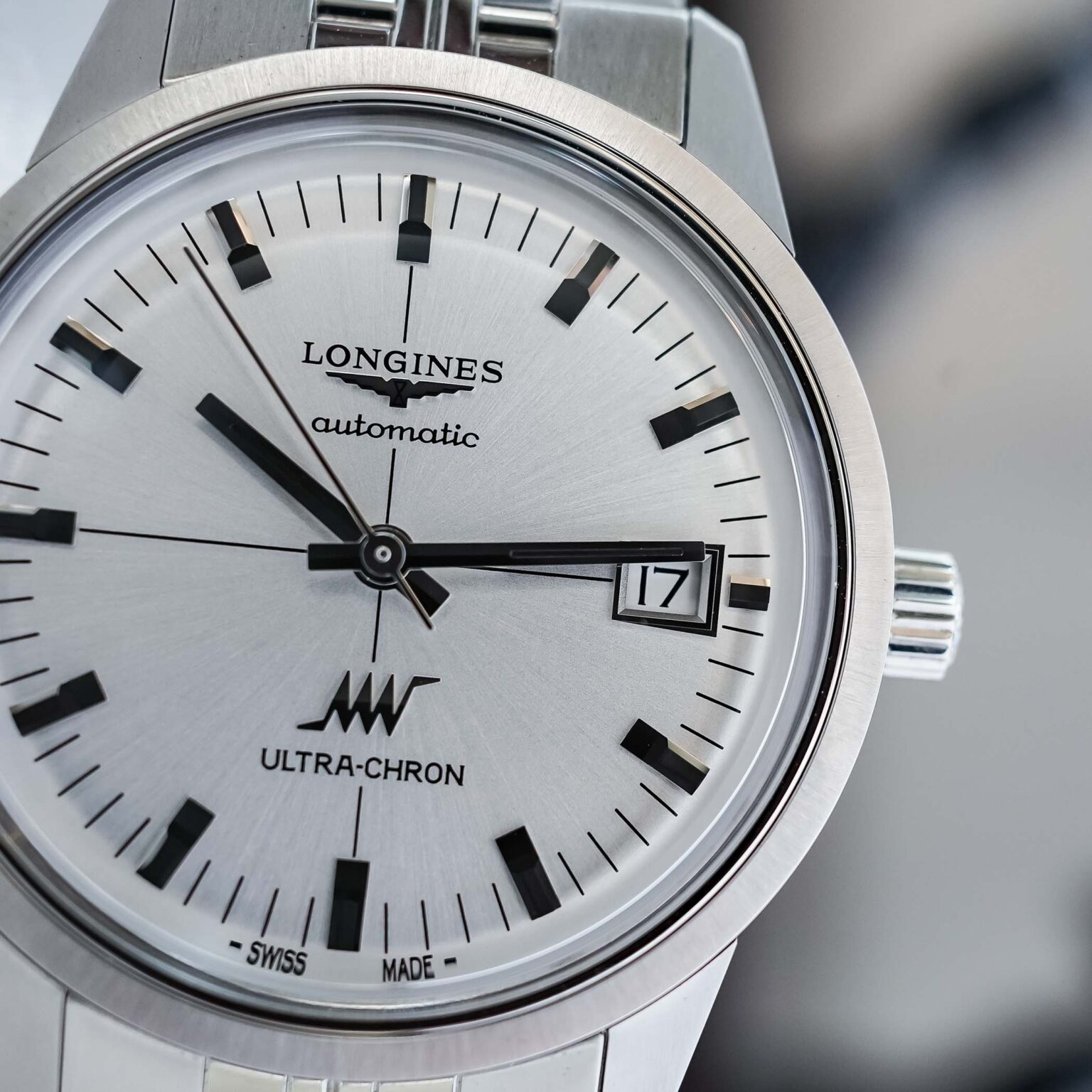 First Look: The new Longines Ultra-Chron Classic Brings Back a 1967 ...
