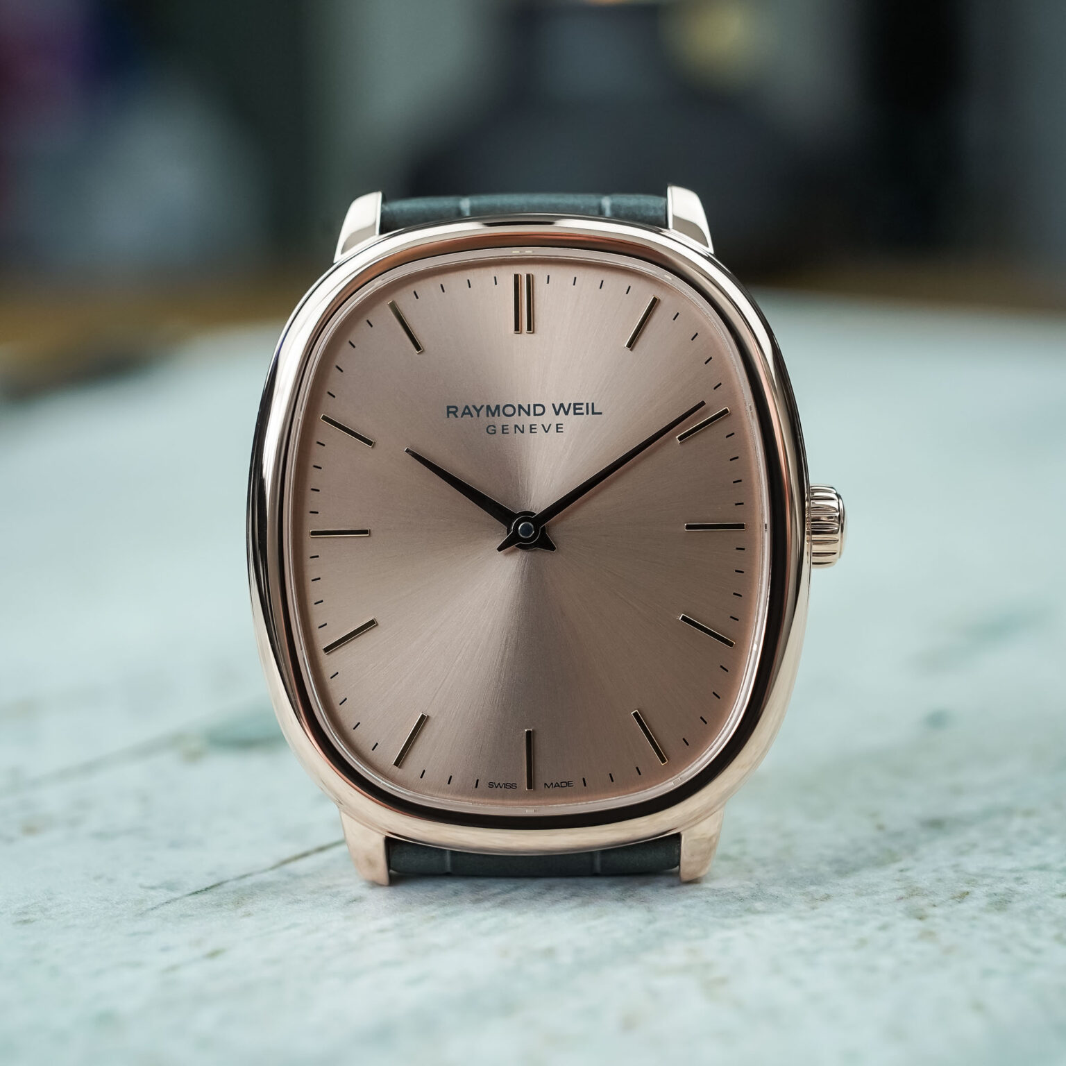 First Look: The Elegant and Attainable Raymond Weil Toccata Heritage ...