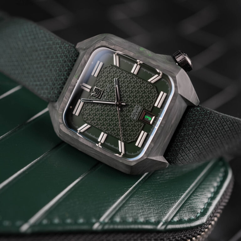 First Look: The March LA.B AM2 Nyctalope Carbon, the Millesime March ...