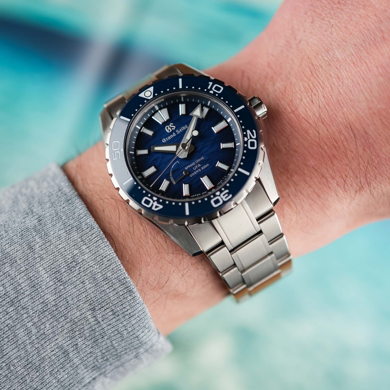 In-Depth: Grand Seiko Spring Drive UFA Ushio 300 Diver, GS' Smallest ...