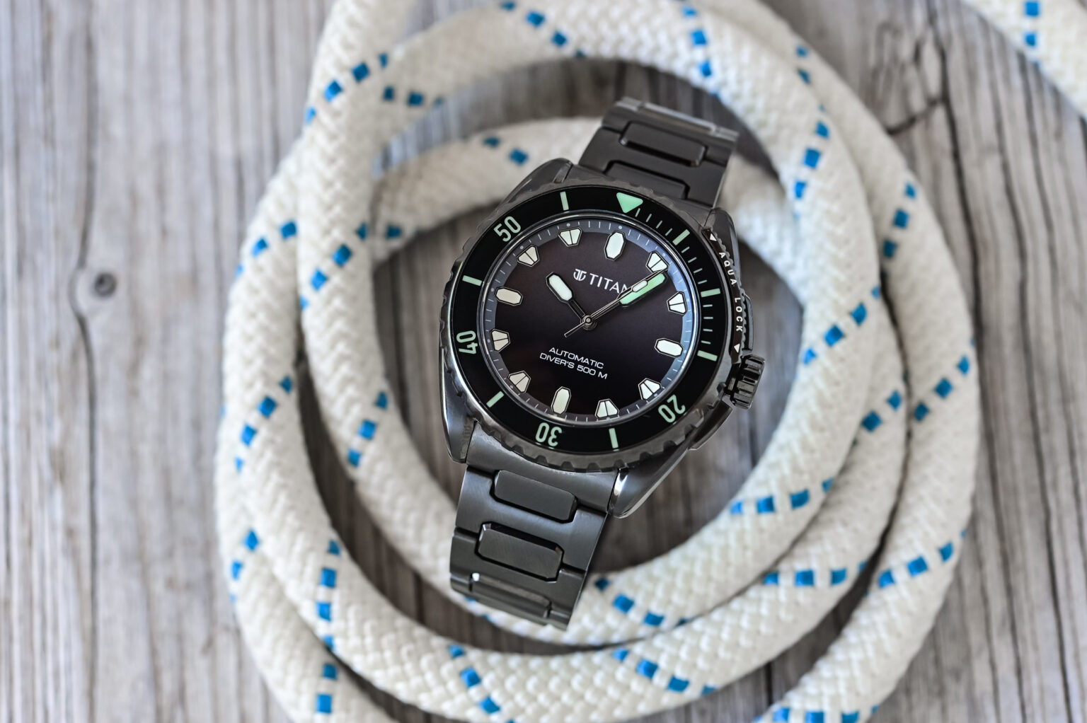 Hands-On: The Titan Zero Hour Professional Diver 500M, a Made-in-India ...