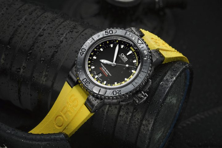 Mechanical depth gauge - Monochrome Watches