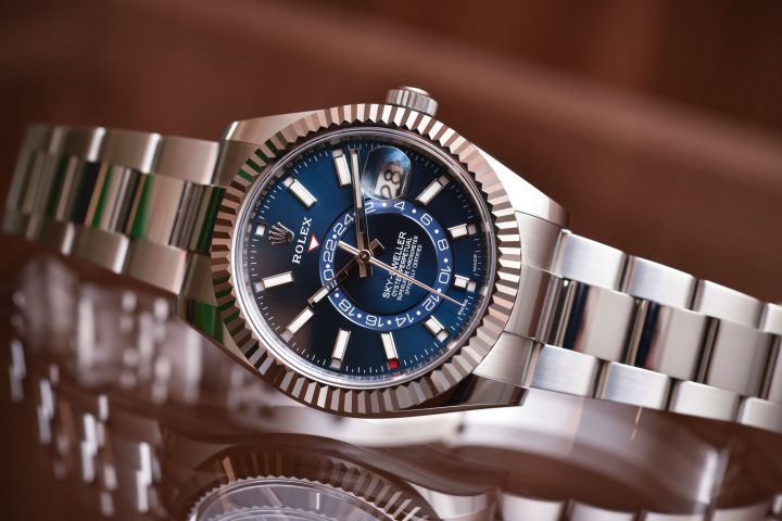 Buying Guide - 6 Dual-Time Watches Launched in 2017 for Modern ...