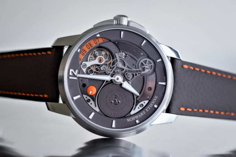 The new Schwarz Etienne Roswell 08 with a Complex Date Mechanism ...