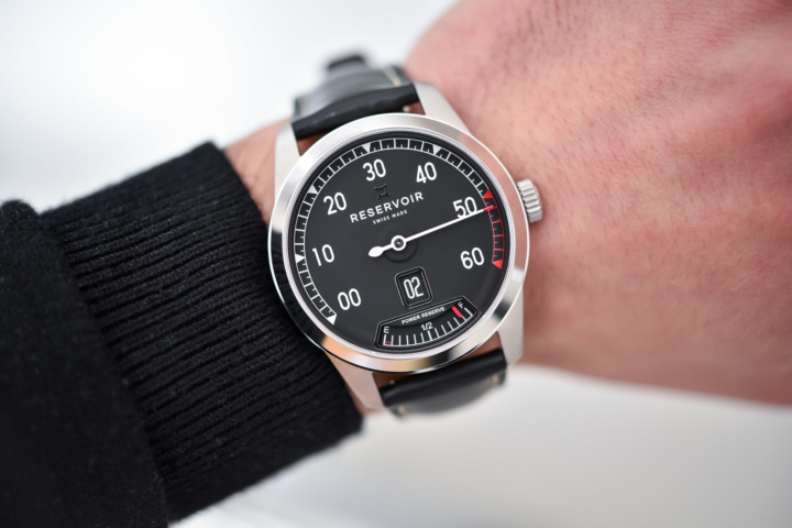 Review - Reservoir Supercharged Sport Jumping Hours/Retrograde Minutes ...