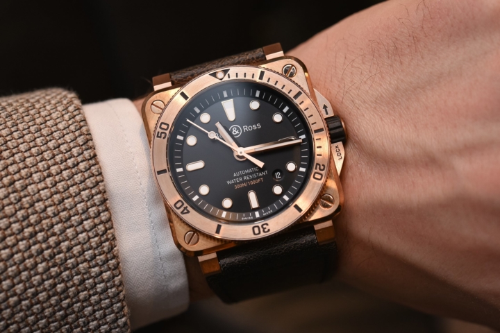 Review - Bell & Ross BR 03-92 Diver Bronze (Specs & Price)