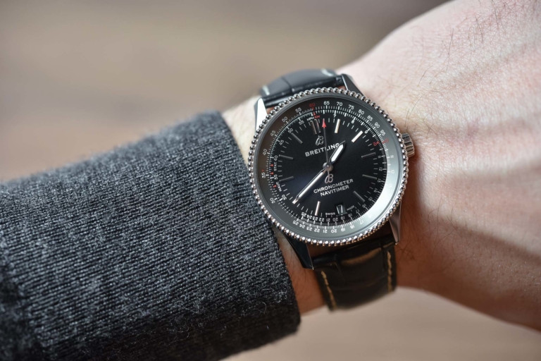 Review - Breitling Navitimer 1 Automatic 38 3-hand (Specs & Price)