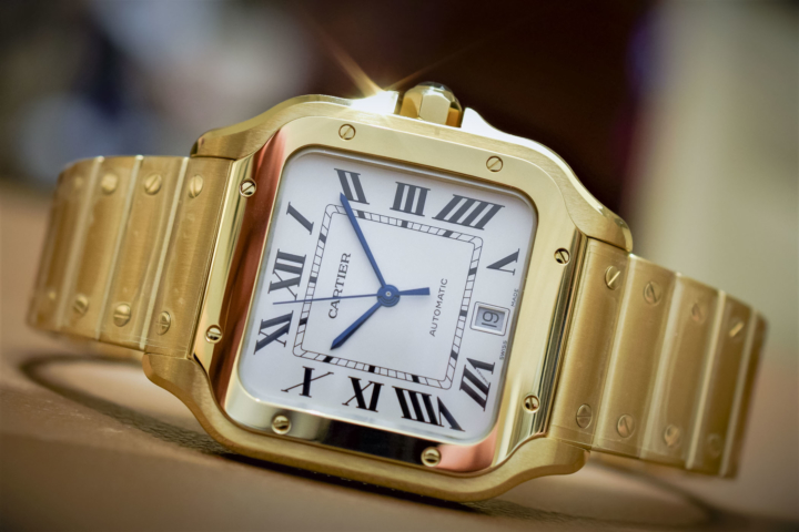 Is the mid-size Santos de Cartier the best option, or is it a classic ...
