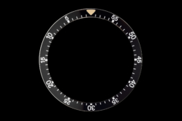 Understanding Bezels and all the Different Scales - Monochrome Watches