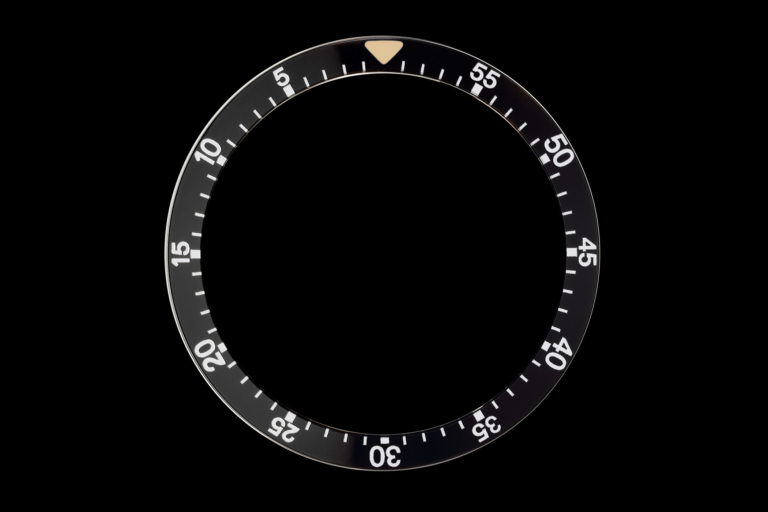 Understanding Bezels and all the Different Scales - Monochrome Watches