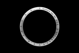 Understanding Bezels and all the Different Scales - Monochrome Watches