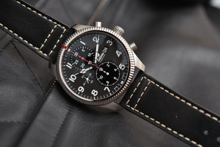 Review - Tutima Grand Flieger Classic Chronograph (Specs & Price)