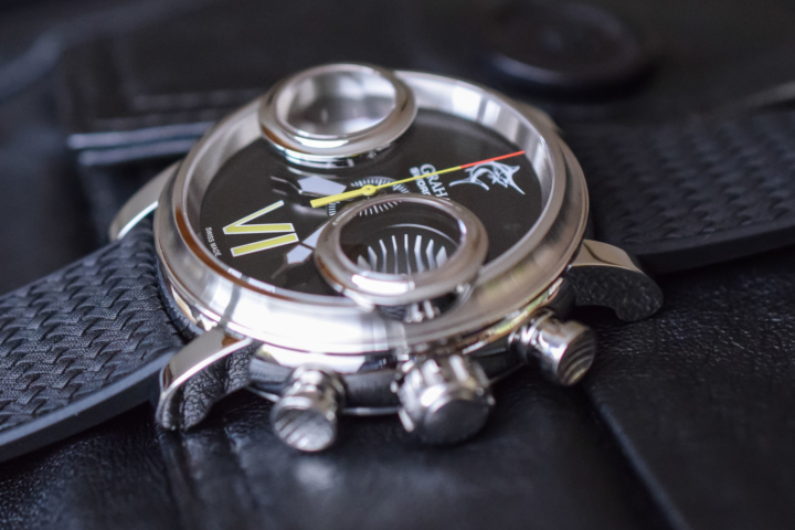 Hands-On - Graham Swordfish Chronograph 2018 Steel and Bronze models ...