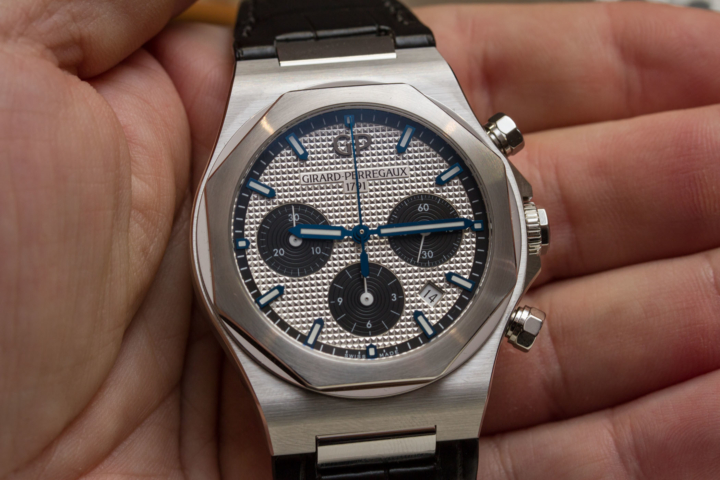 Review - Girard-Perregaux Laureato Chronograph (Specs & Price)