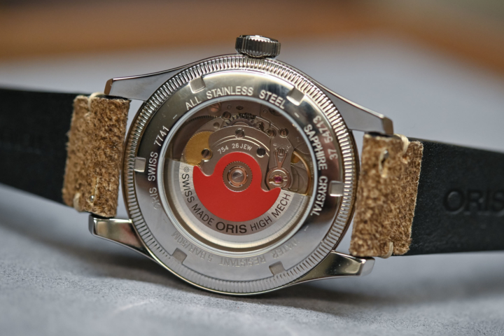 Hands-On - Oris Big Crown Pointer Date 40mm Oxblood Red Dial (Specs ...