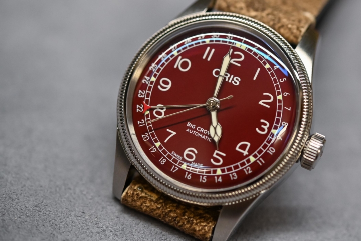 Hands-On - Oris Big Crown Pointer Date 40mm Oxblood Red Dial (Specs ...
