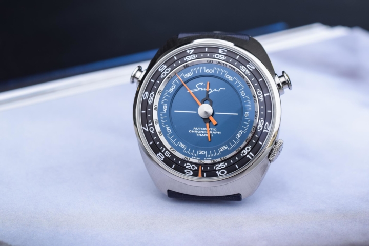 Singer Track1 London Edition - Introducing, hands-on Pics, Price