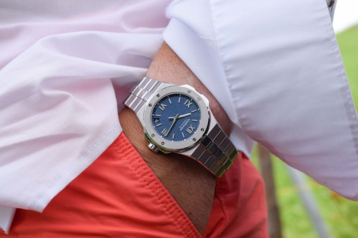 New - Chopard Alpine Eagle XL Chrono (Review, Specs & Price)