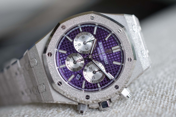 Audemars Piguet Royal Oak Chronograph Frosted Gold Purple - Review, Price
