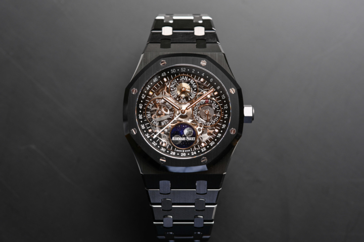 Hands-On - The Blue Ceramic AP Royal Oak Perpetual Calendar 26579CS