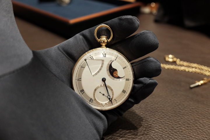 Breguet Classique 7787 MoonPhase with Grand Feu Enamel Dial - Review, Price