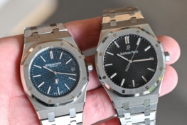 Audemars Piguet Royal Oak 15500 vs Jumbo 15202 // Review