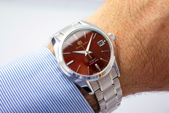First Look: The Grand Seiko Heritage 45GS Re-Creation SLGW005 and SLGW004