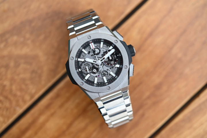 Buying Guide - 5 Luxury Watches That Now Comes on Metallic Bracelet