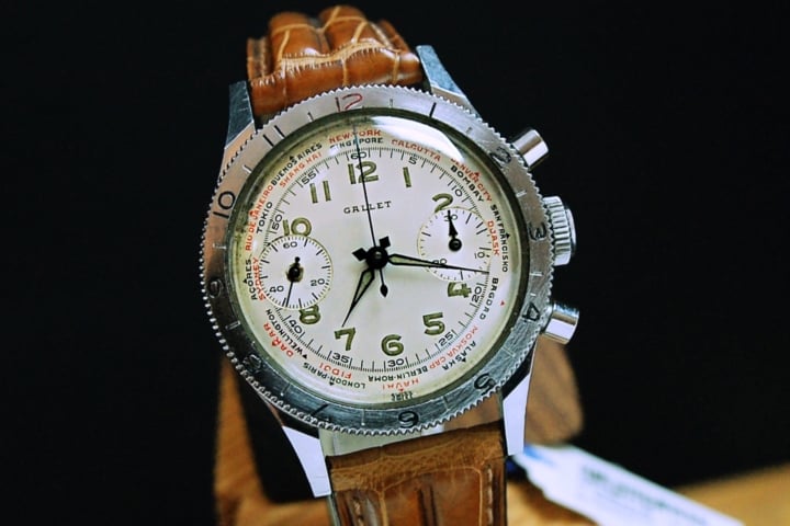 The VIntage Corner - Gallet Flying Officer, Fascinating Pilot's Chronograph
