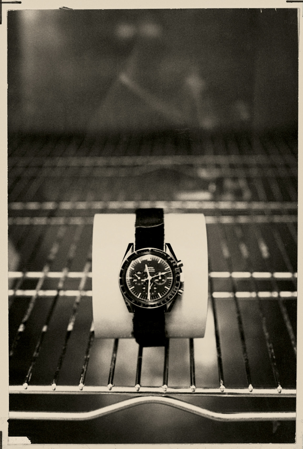 A Guide to the Evolution of the Omega Speedmaster Moonwatch, Reference ...