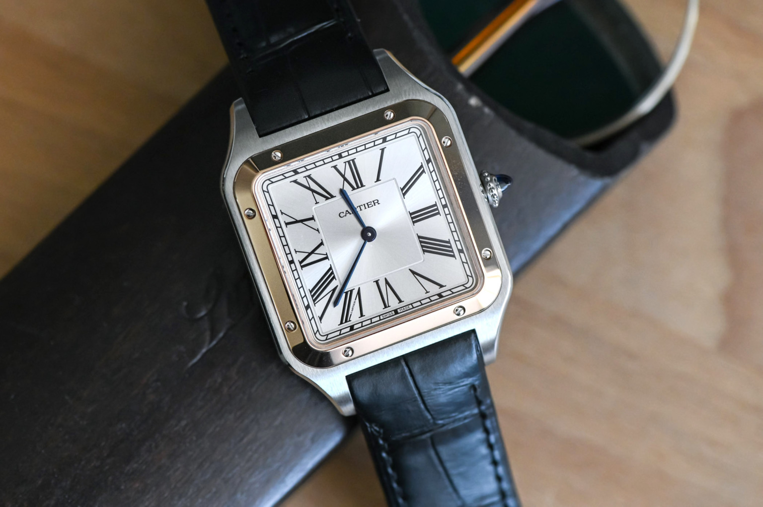 Cartier Santos-Dumont XL Limited Edition 2021 CRW2SA0025 Hands-On