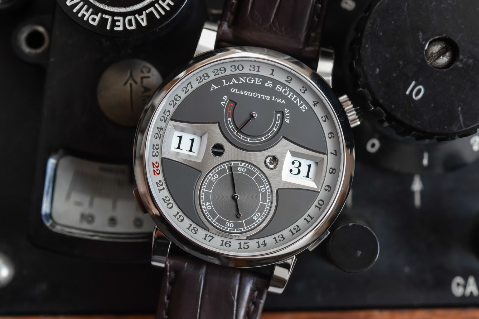 In-Depth - A Complete Guide To The A. Lange & Söhne Zeitwerk