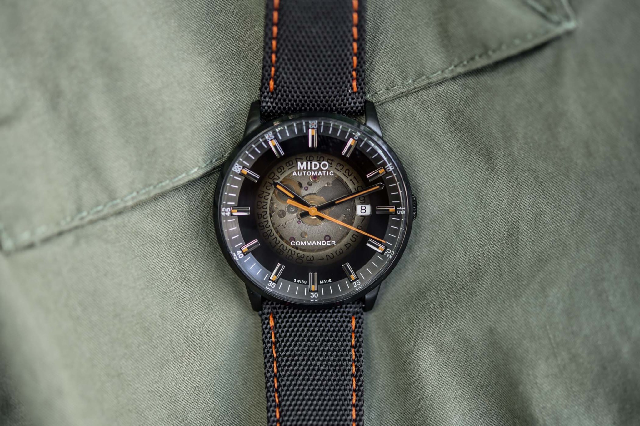 Introducing - Mido Commander Chronograph Special Edition (Specs, Price)